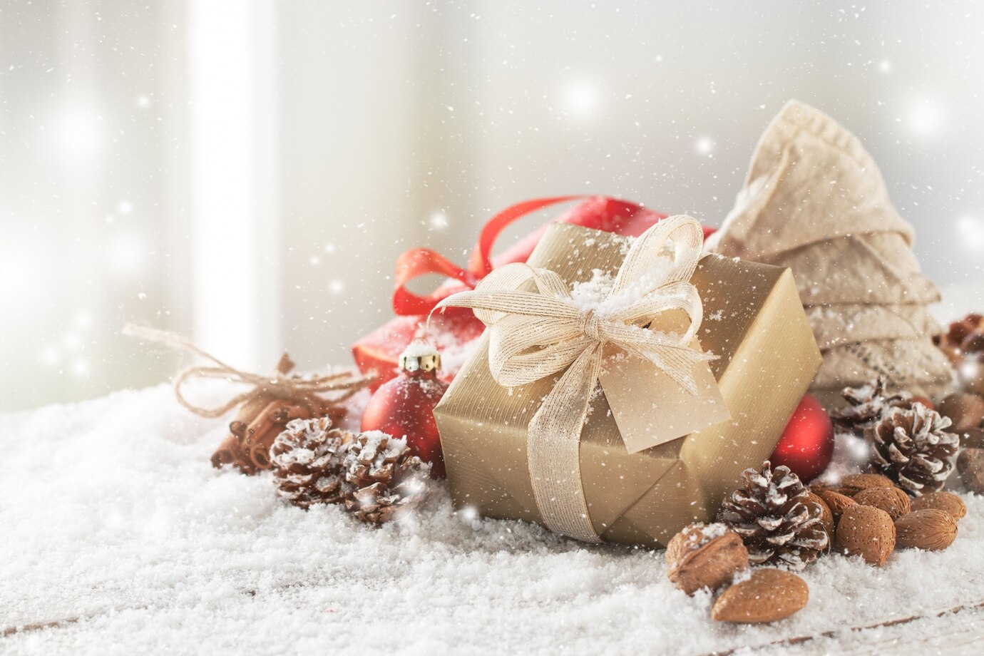The Ultimate Pre-Christmas Gift Guide: Stylish Picks for Him and Her ...