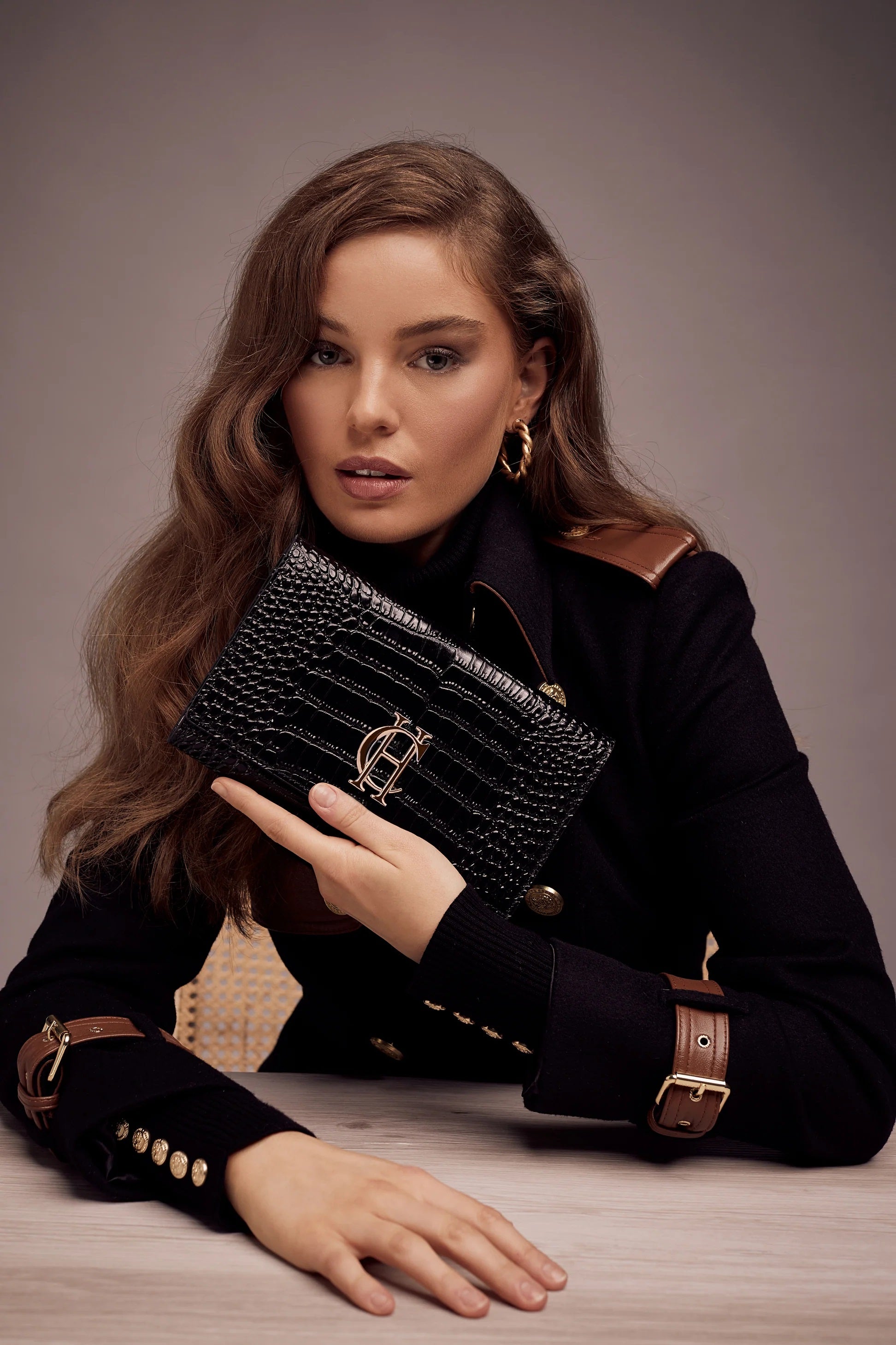 Holland Cooper Highbury Clutch Bag in Black Gold | Holland Cooper ...
